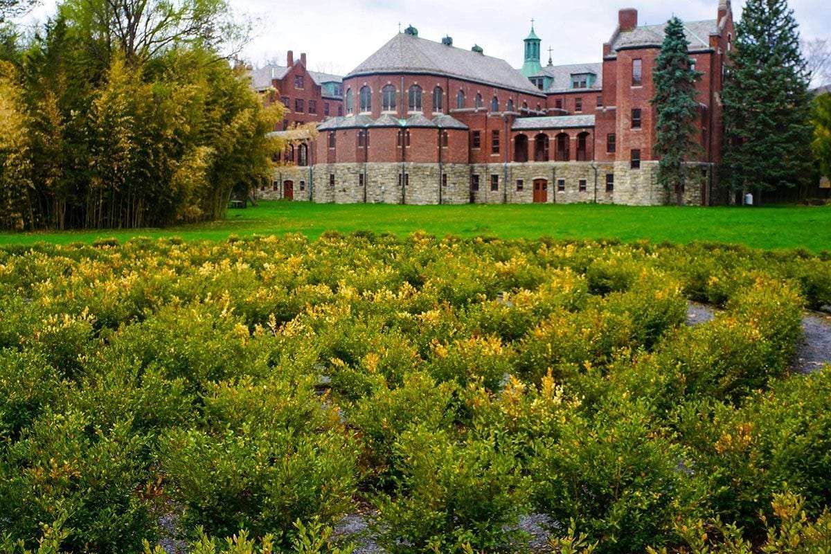 About the Garrison Institute - Garrison Institute